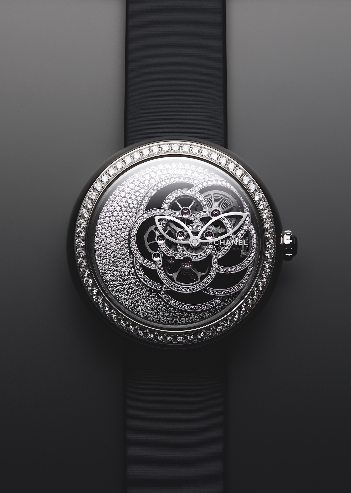 Le Camélia dans l’horlogerie et la joaillerie Chanel - ALL-I-C
